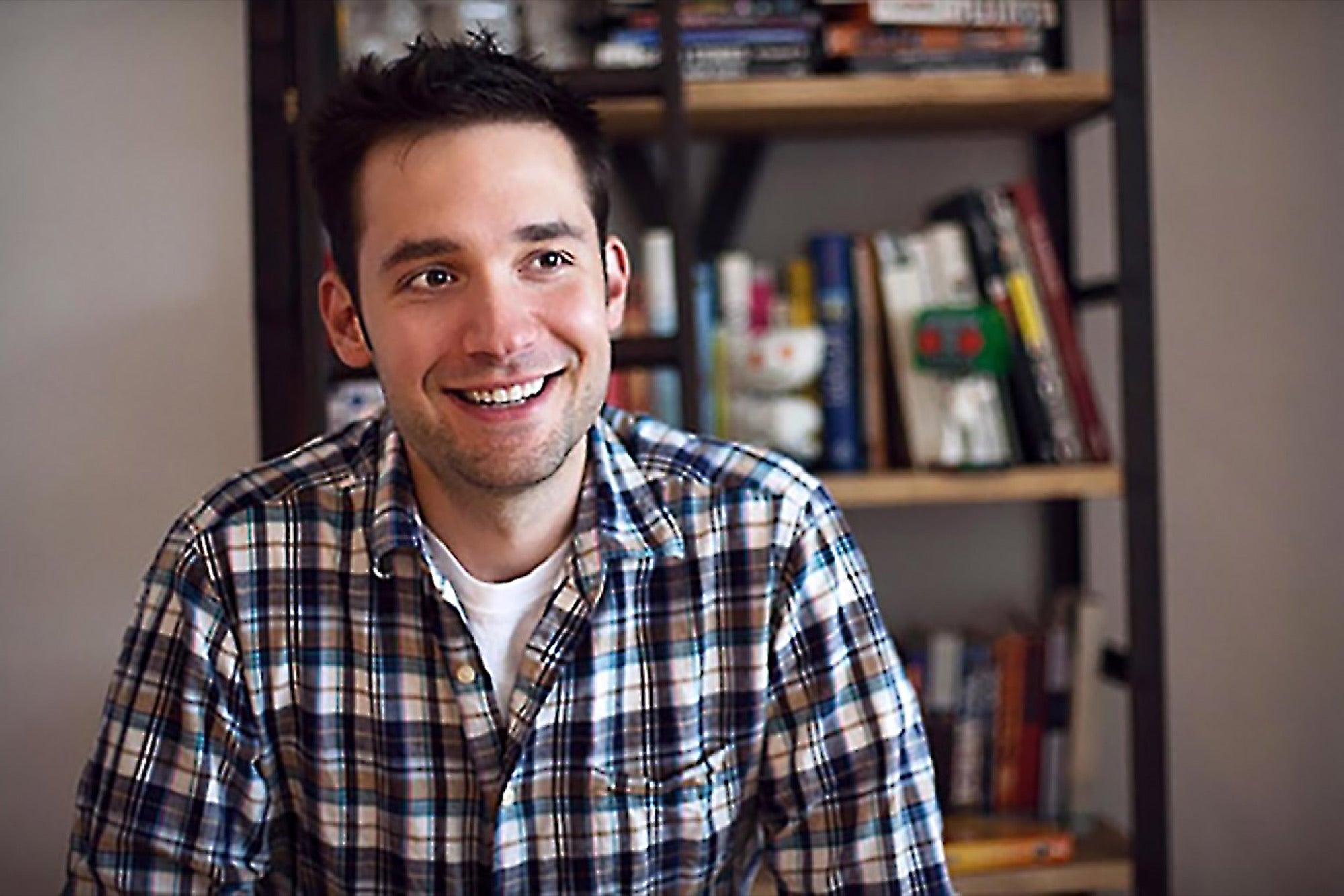 Reddit Founder on Startup Success: Identify a Genuine Need and Fill It