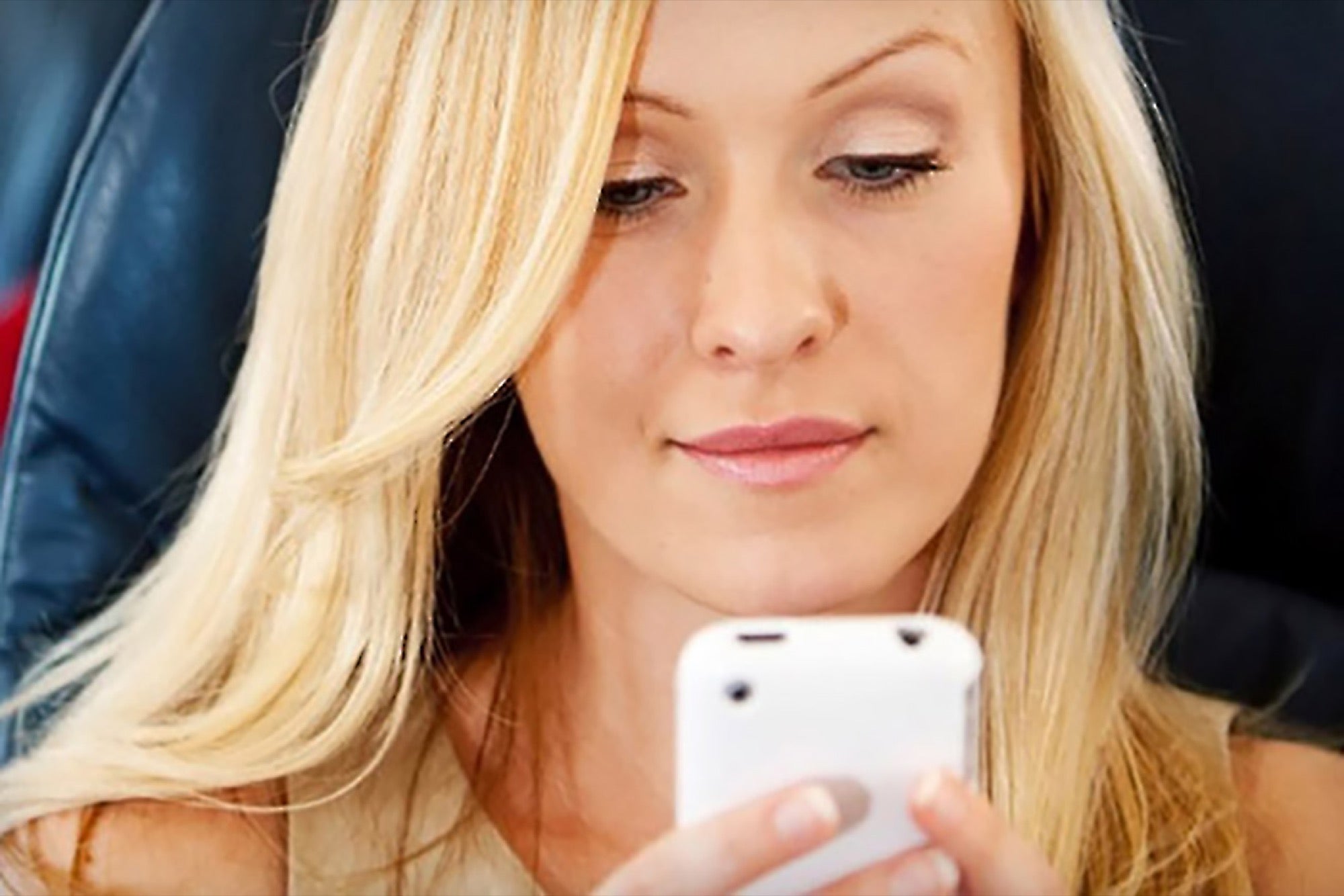 Was the Ban on Cell Phones in Flight Ever Necessary? Nope.