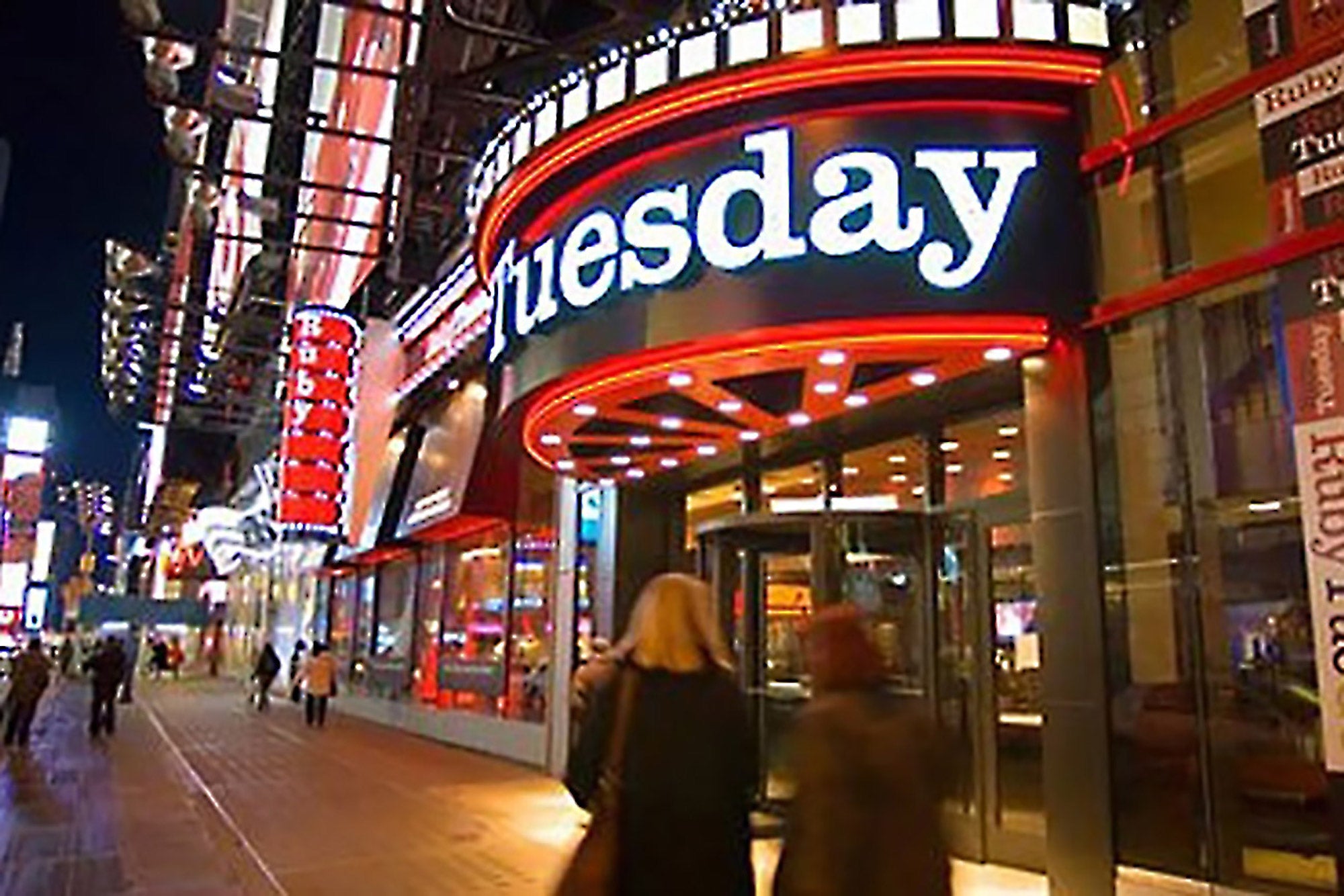 Goodbye, Ruby Tuesday? Struggling Chain to Close 30 Restaurants