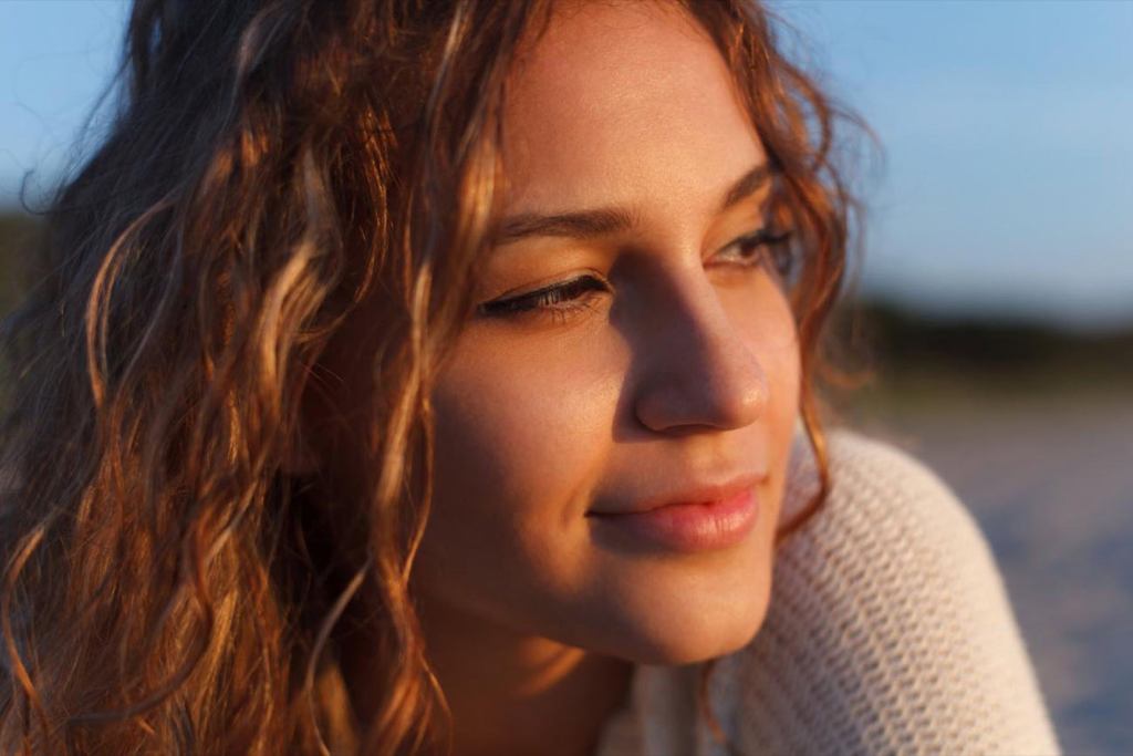 4 Tricks to Remaining Upbeat When Times Are Tough