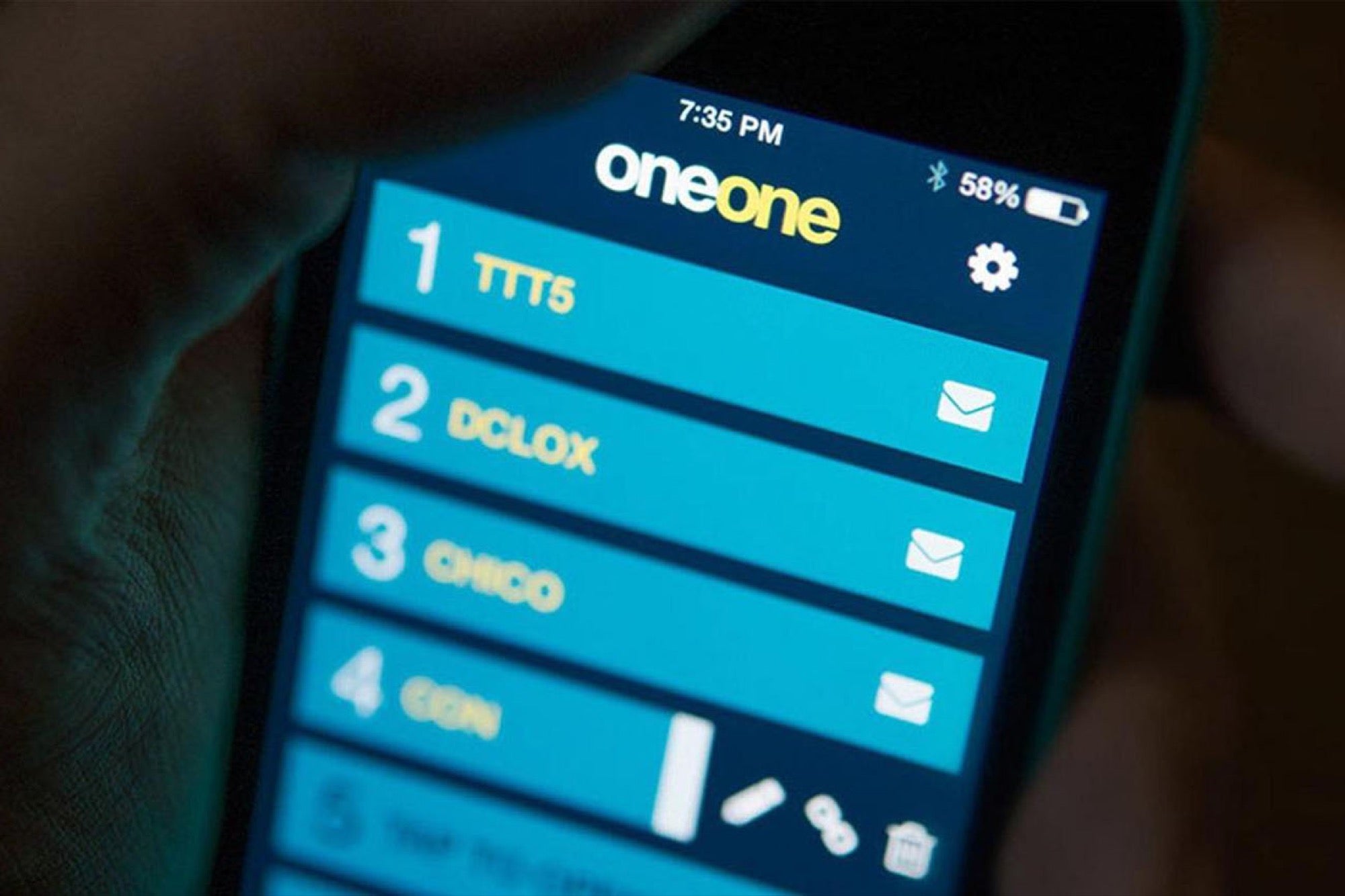 Snapchat for CEOs? Anonymous Messaging App Launches.