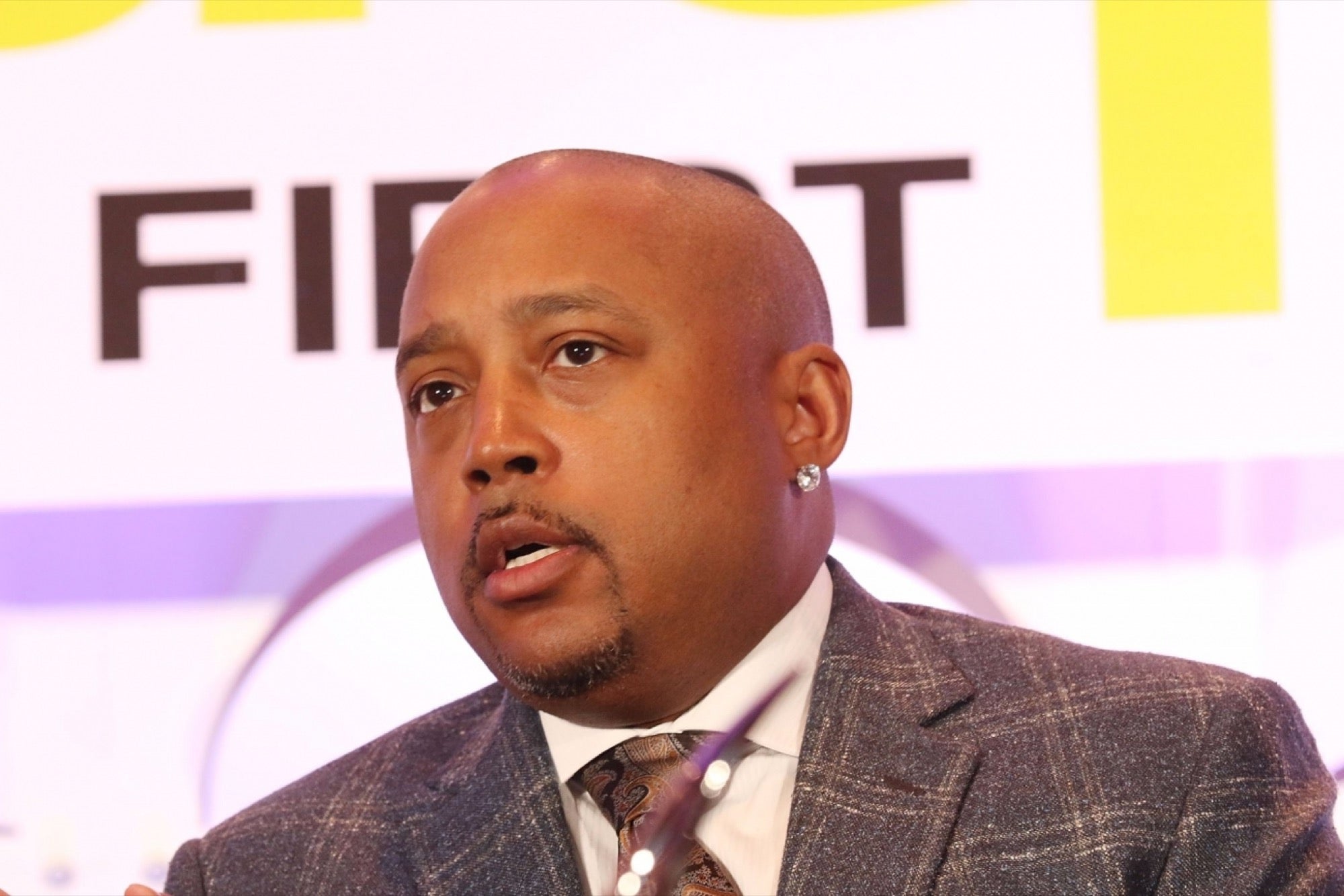 Daymond John Takes Over Weekly White House Email