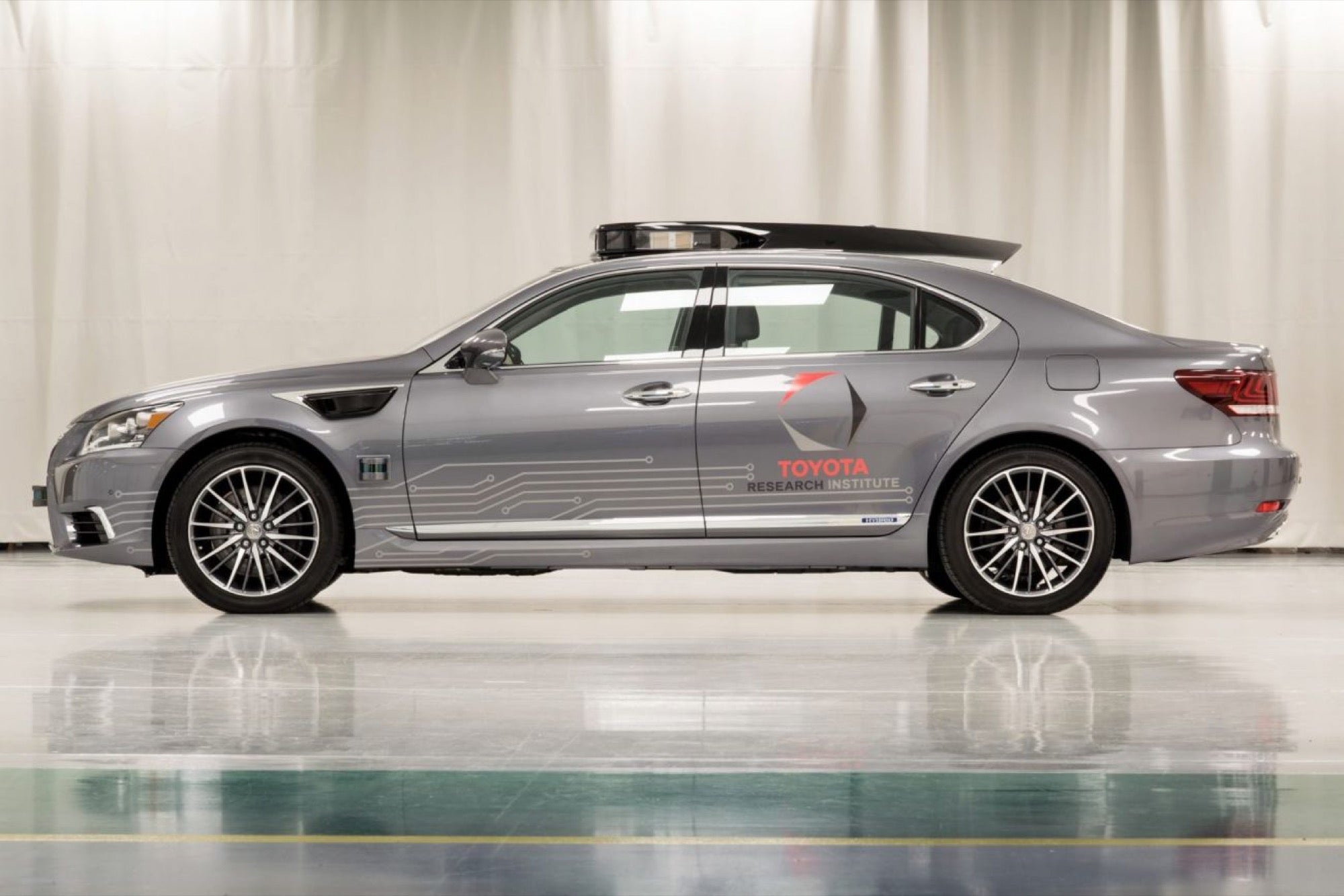 Toyota to Show Off Autonomous Car Gains at CES