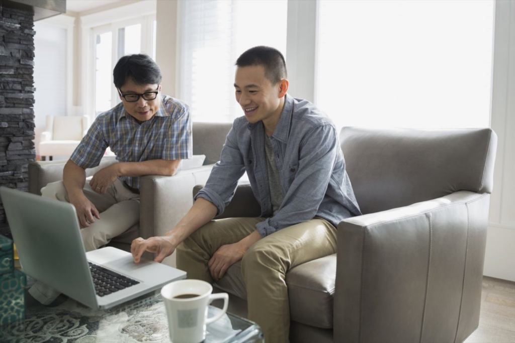 4 Ways to Get Visitors to Stay on Your Website Longer