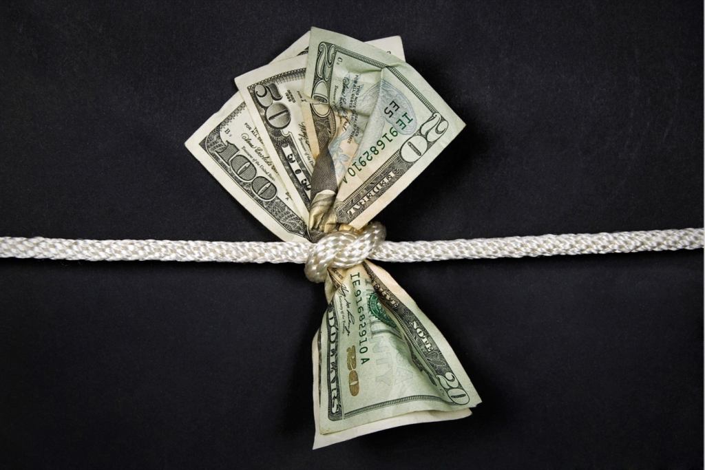 30 Quotes About Making Money and Keeping Perspective