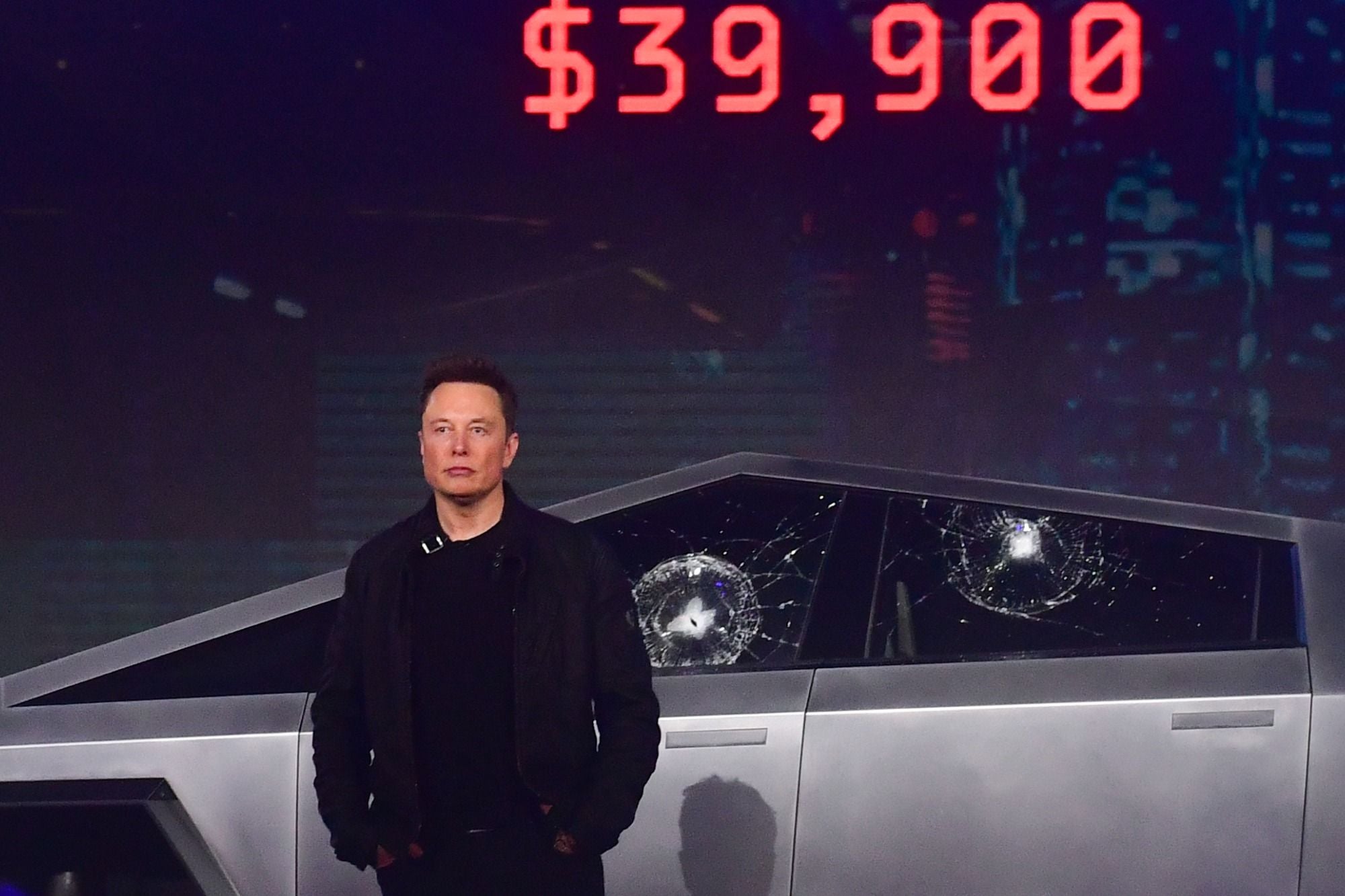 Elon Musk Explains Why the Cybertruck Windows Smashed