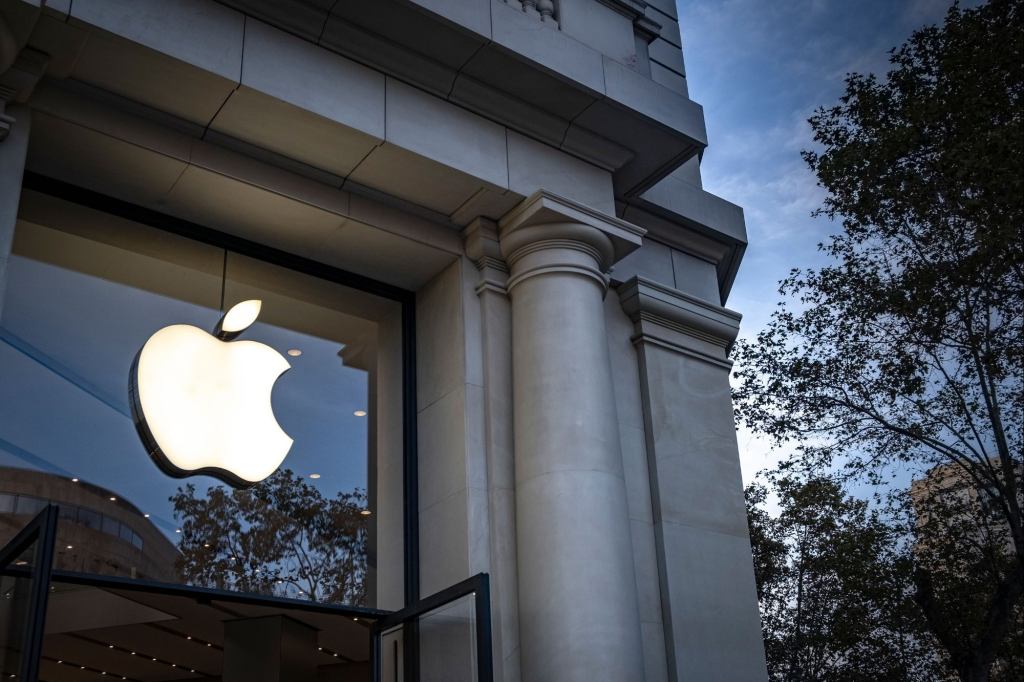 Apple Becomes the First Company to Reach $2 Trillion, Doubling Its ...