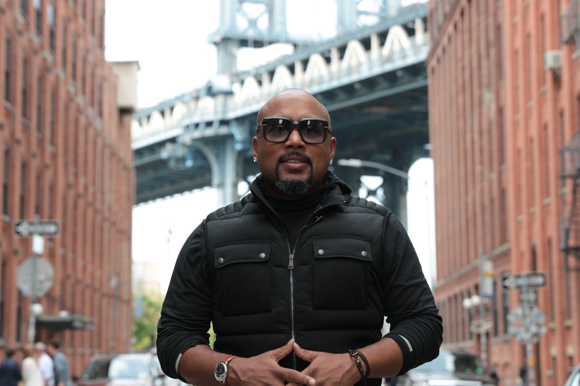 'Shark Tank' Star Daymond John to His Younger Self: 'Get the Hell Out ...