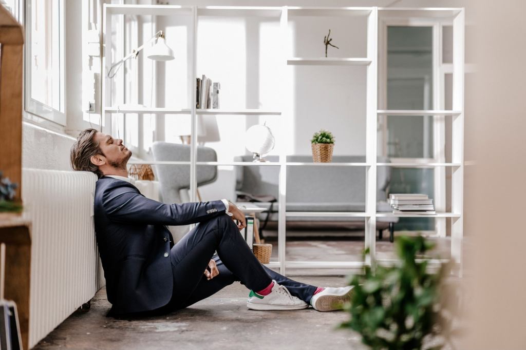 3 Ways to Stop Founder Burnout In Its Tracks