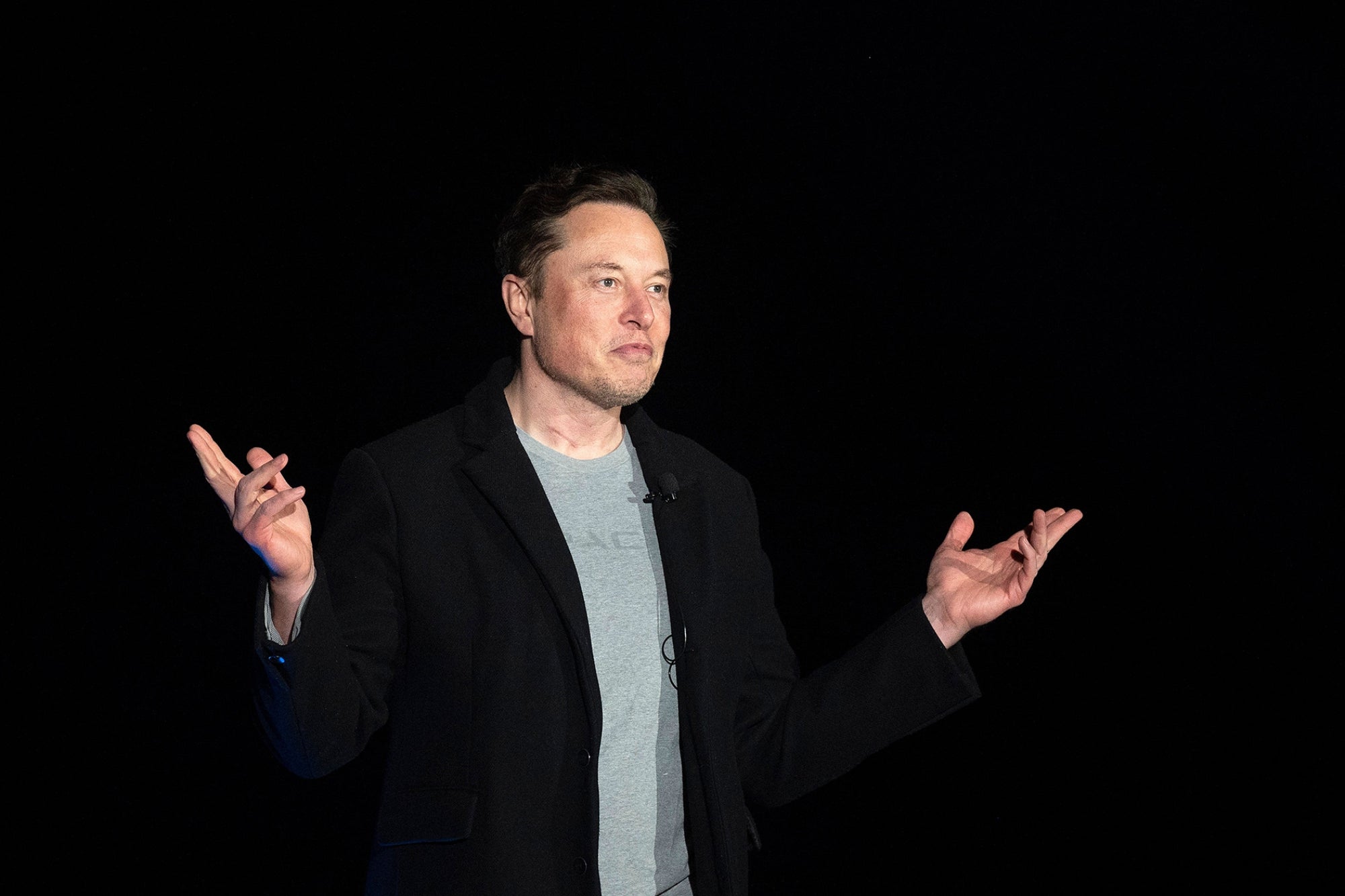 What's Elon Musk's Address? Here's How to Send a Postcard