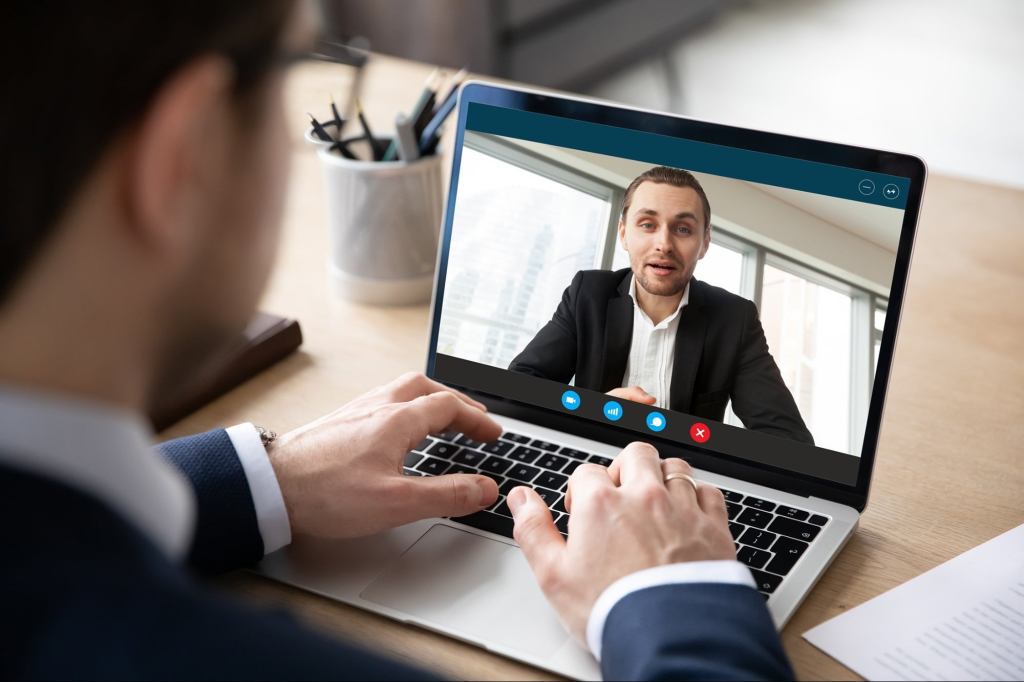 How to Master Virtual Job Interviews