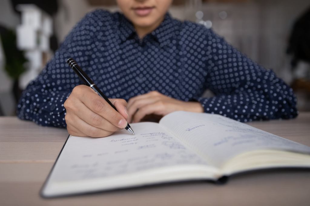 8 Tips to Help You Manage a Busy Entrepreneurial Schedule