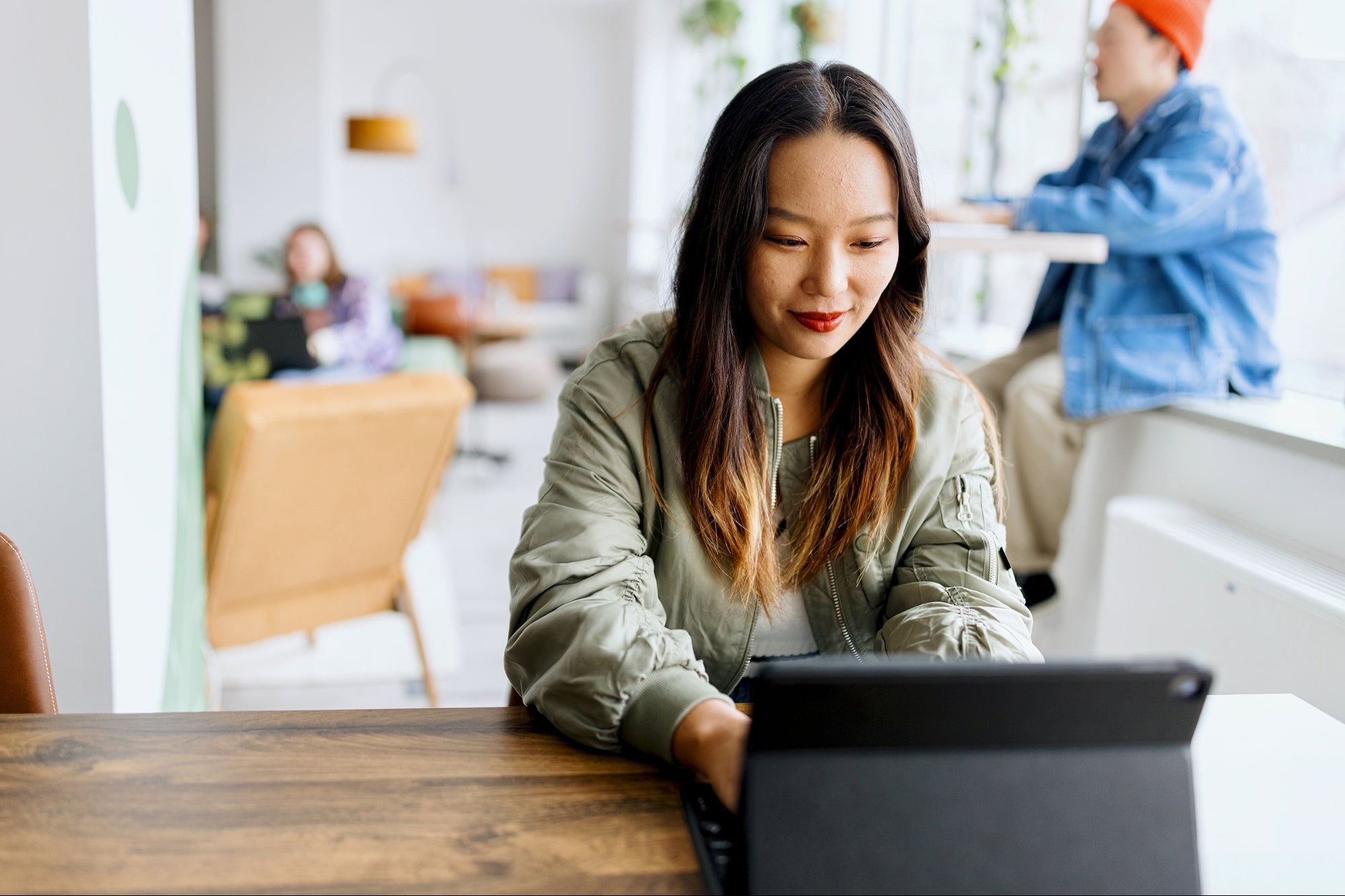 How to Start a Business Newsletter on Substack