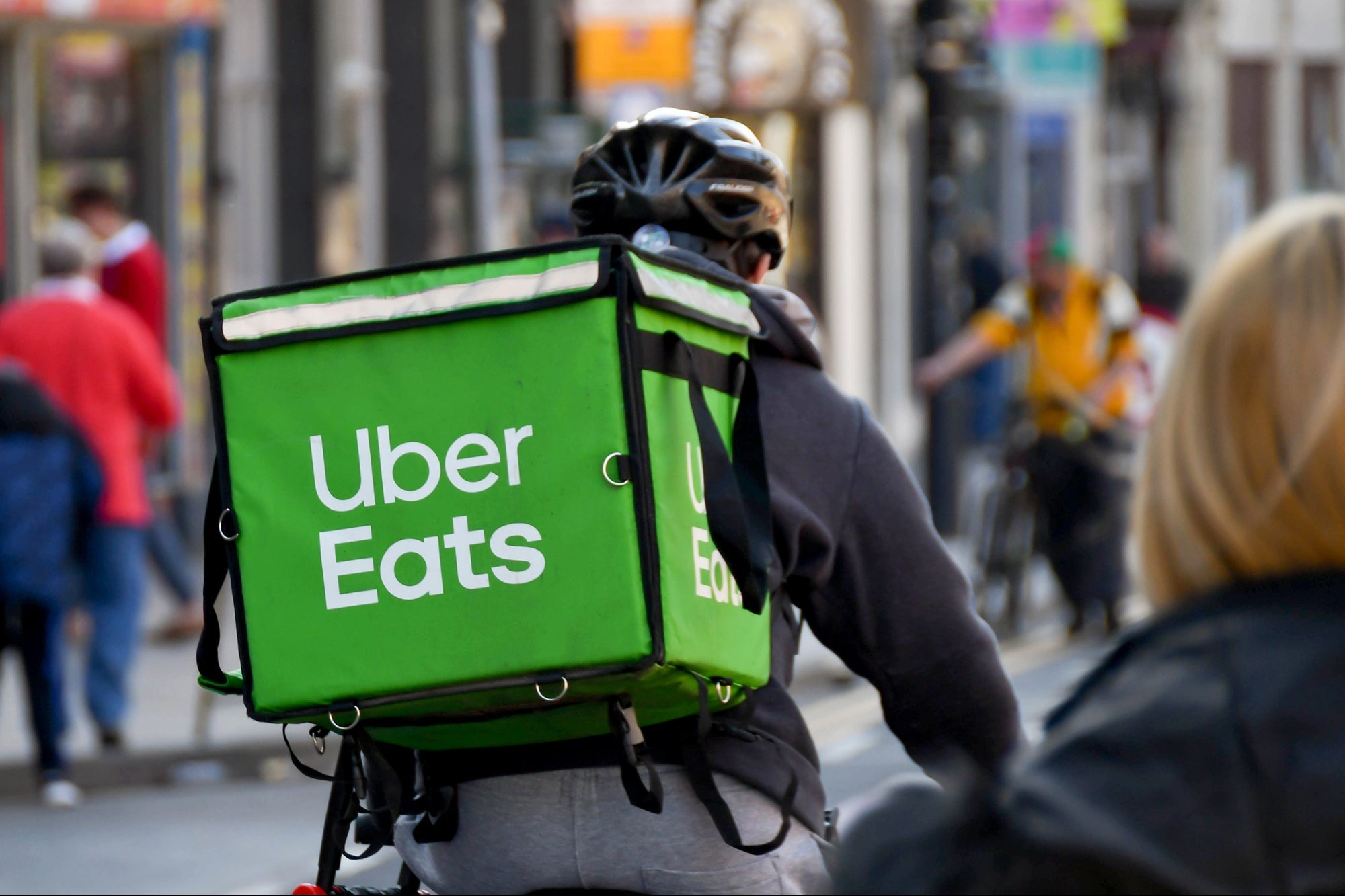 How Much Do Uber Eats Drivers Make?