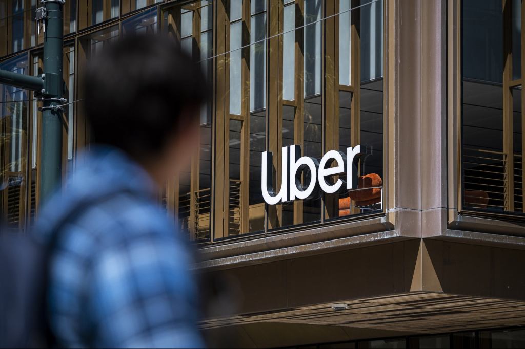 Ex-Uber Security Chief Sentenced for Data Breach Scandal
