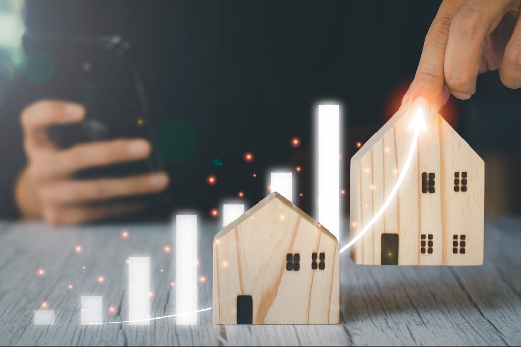5 Ways Real Estate Investors Can Thrive in the Current Economy