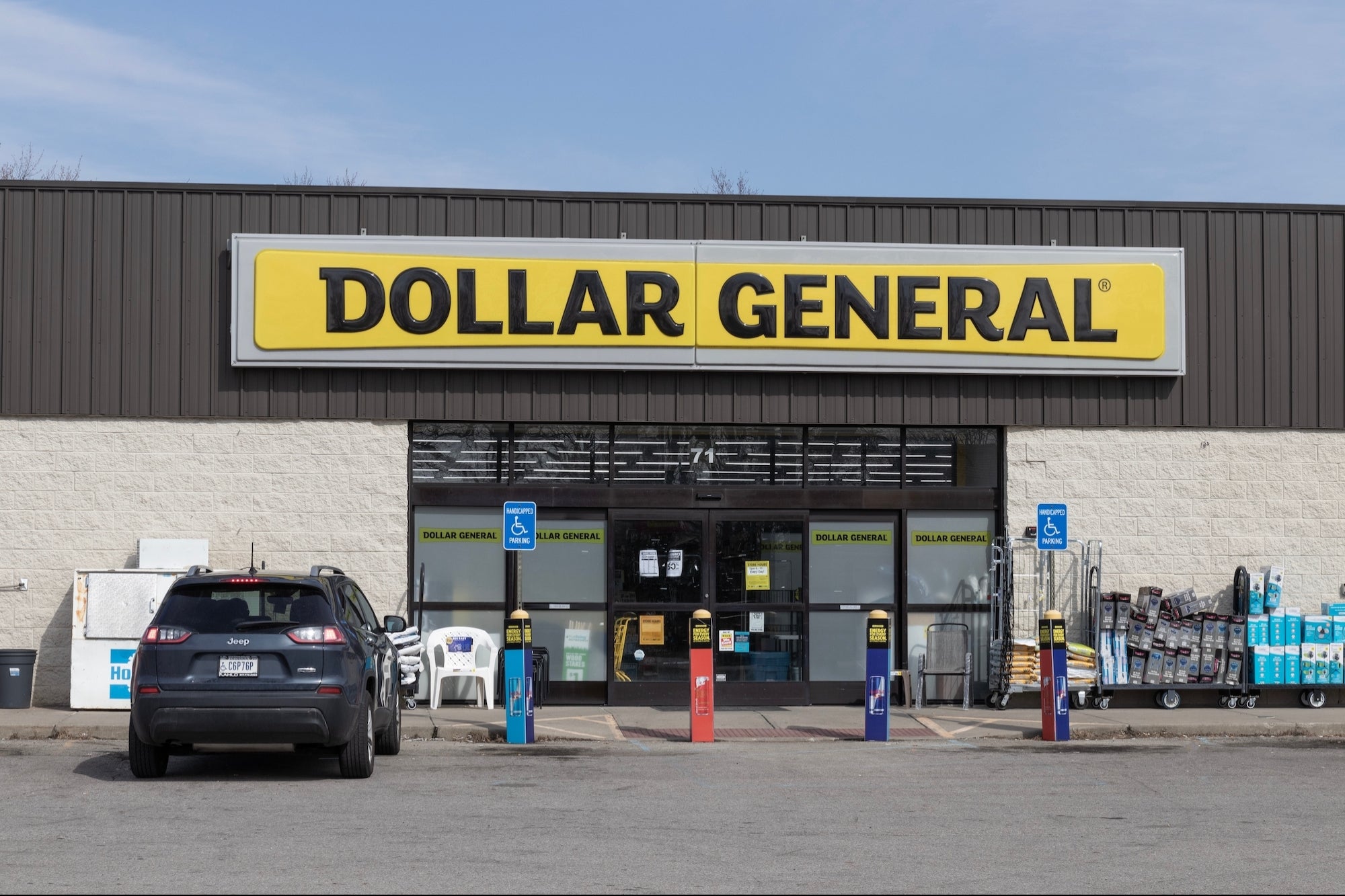 Dollar General Workers Protest Unsafe Working Conditions