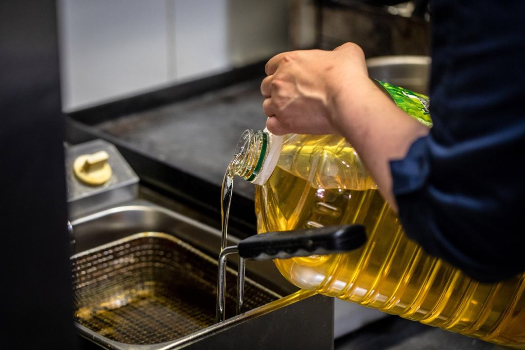 Restaurants Are Turning Used Cooking Oil Into Biodiesel
