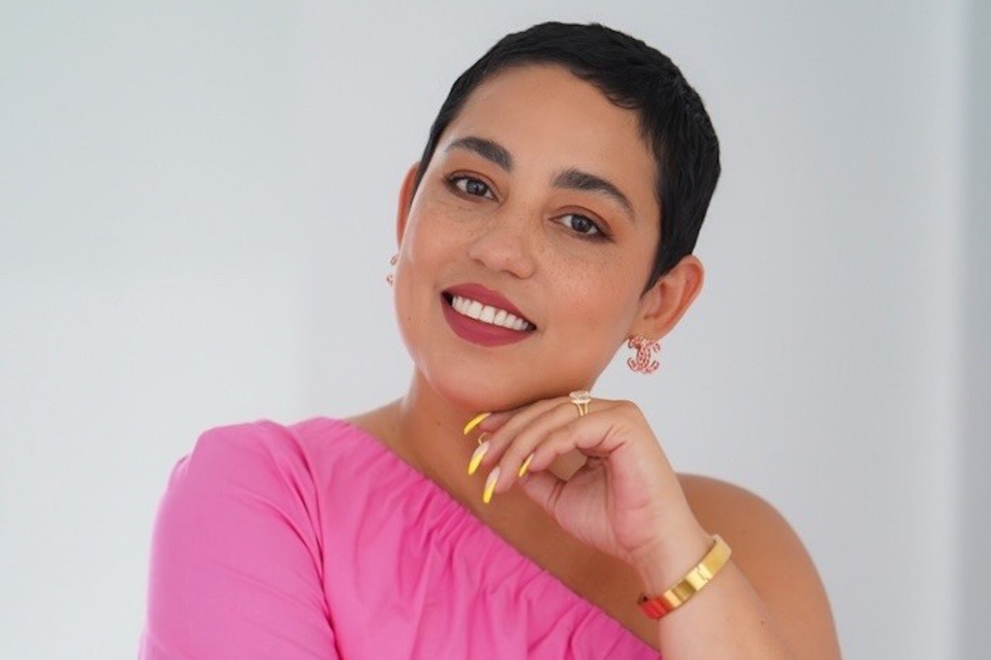 Once Homeless Single Mom Started Making Millions Online