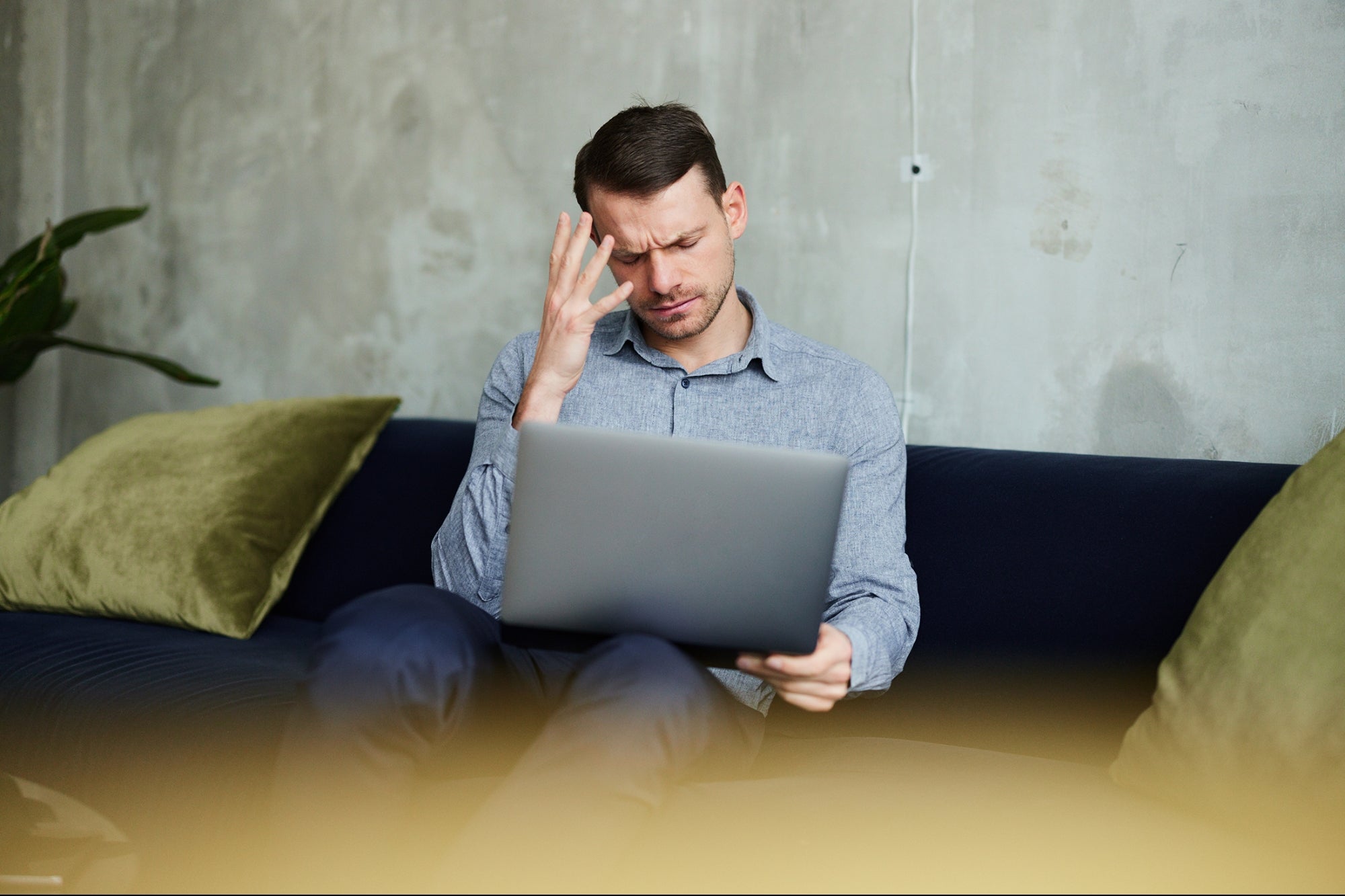 The Dangers of 'Rage Applying,' According to a Career Coach