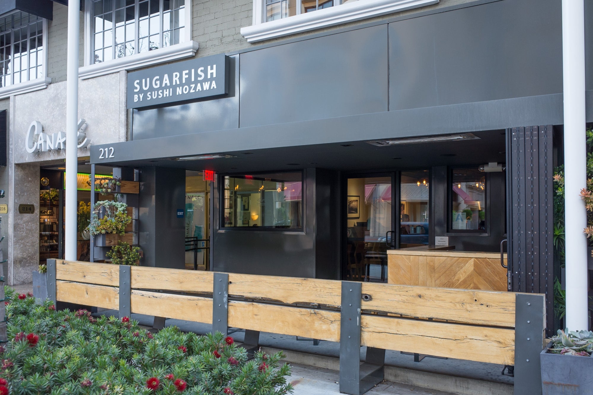 Hidden Fees Placed on Restaurant Bills Exposed in New Report