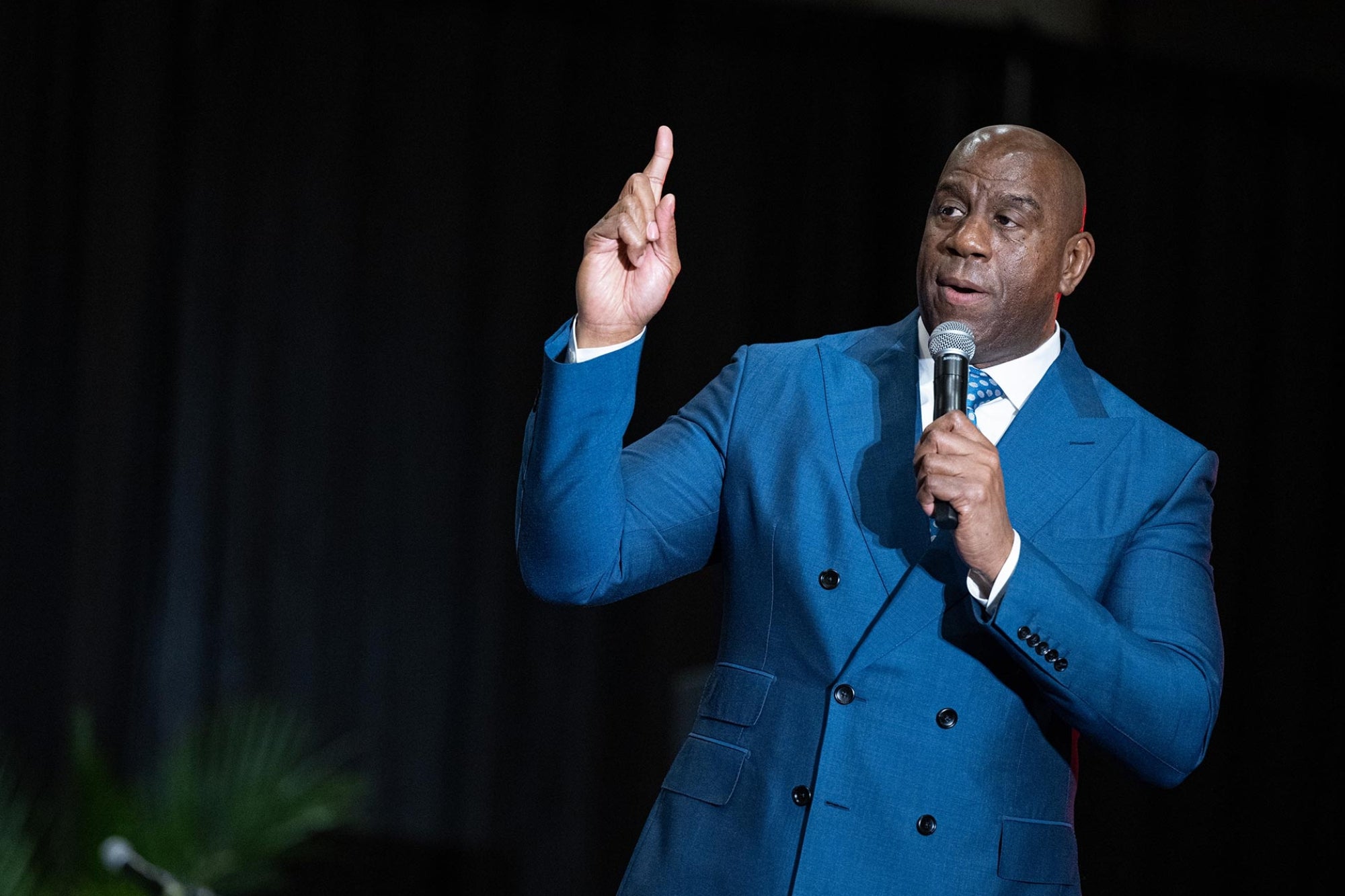 Magic Johnson, Shark Tank's Daymond John and Other Celebrity ...