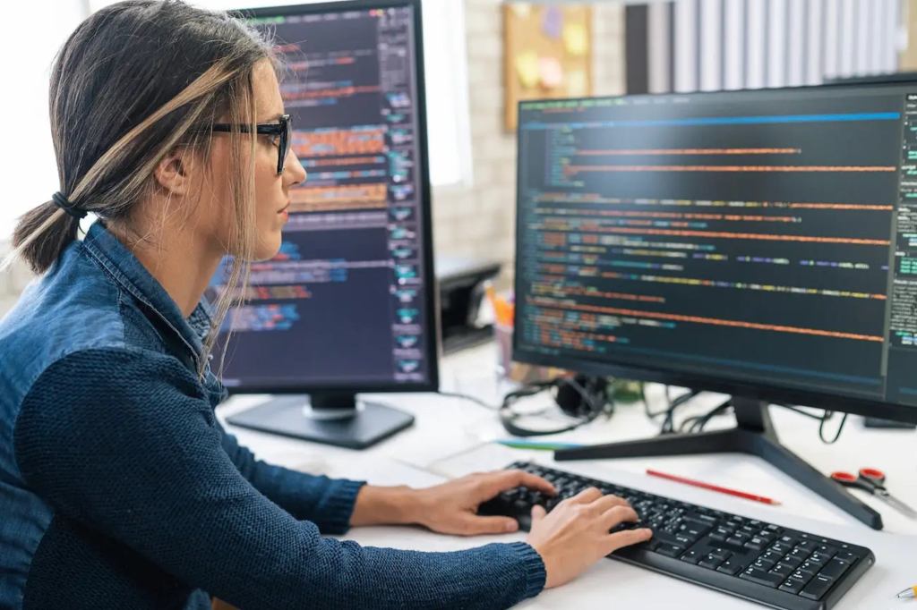 30 High-Paying Jobs Expected to Grow Fast in the Next Decade