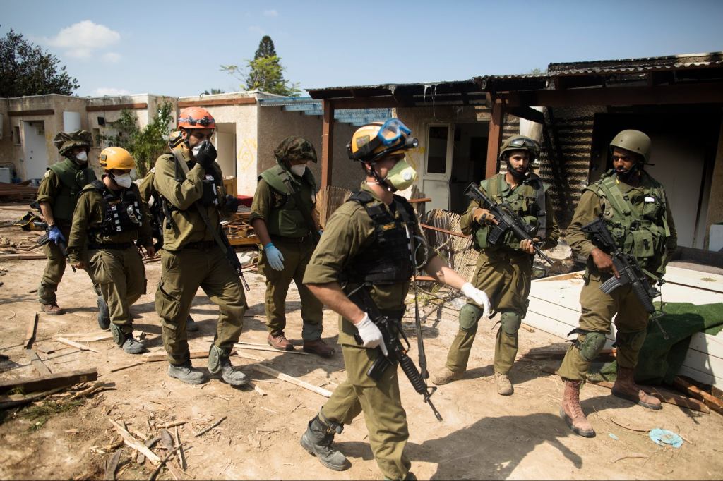 Israeli Tech CEOs Are Leaving Their Startups to Join the War
