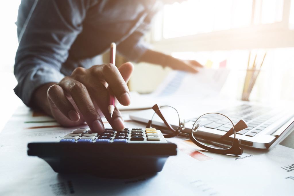 Why Your Business Should Practice Continuous Accounting: How CFOs Can ...