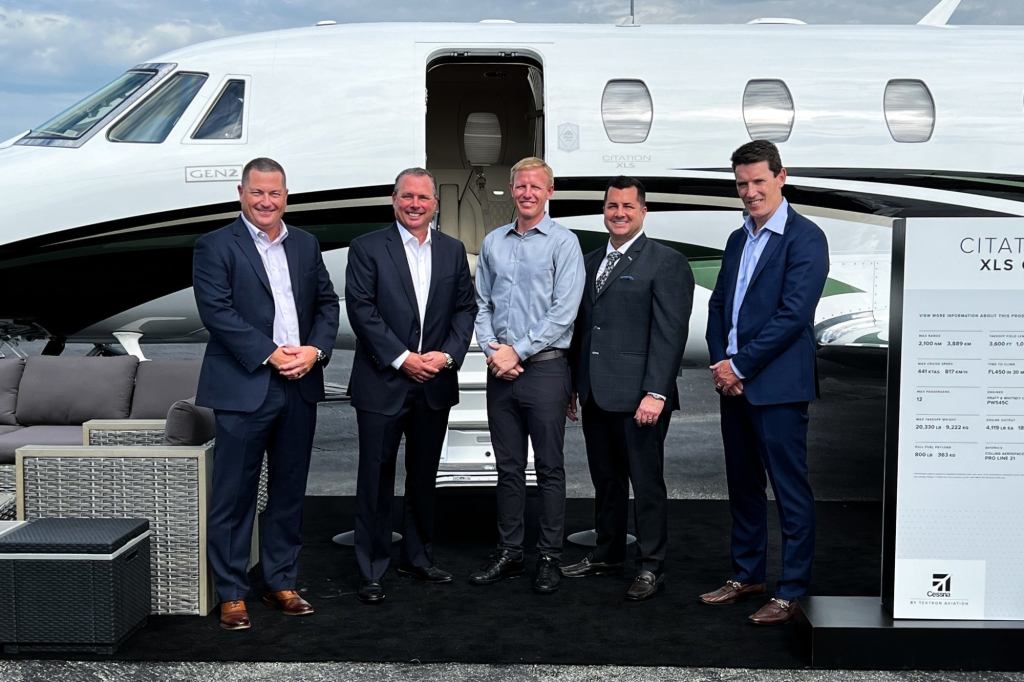 How This Private Jet Company Took Off