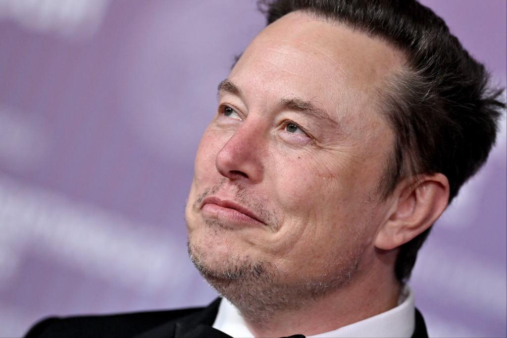 Elon Musk Defines Ultra-Hard Work While Building a Company