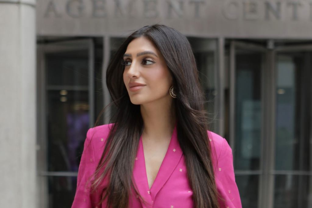 How holiCHIC's Cultural Fusion Breaks Barriers in Fashion