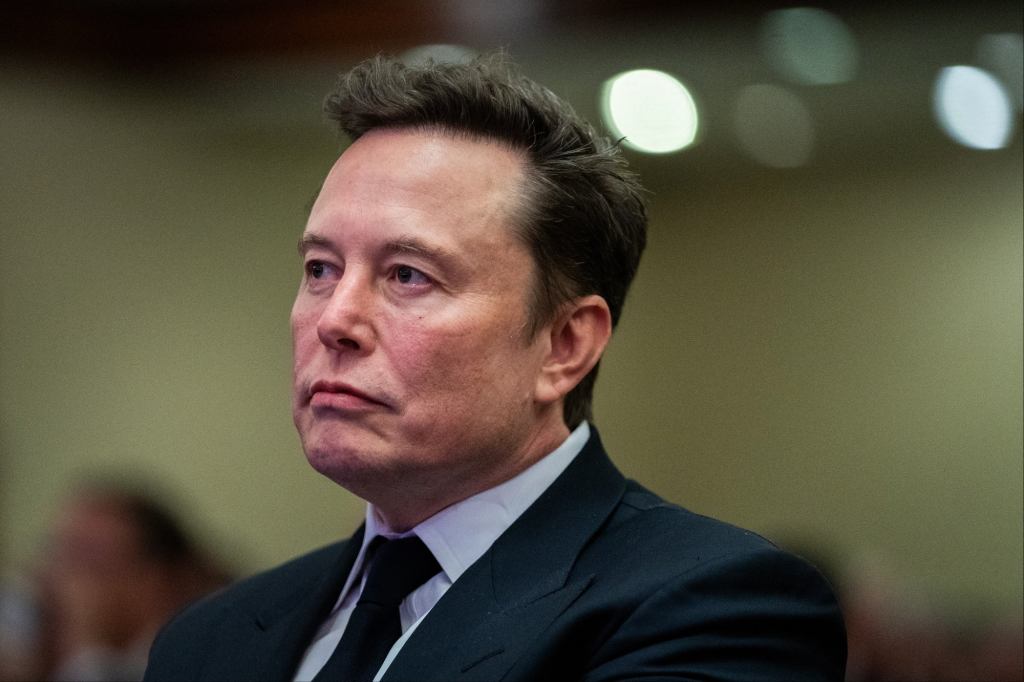 Elon Musk Responds to SEC Complaint, Underpaying for Twitter