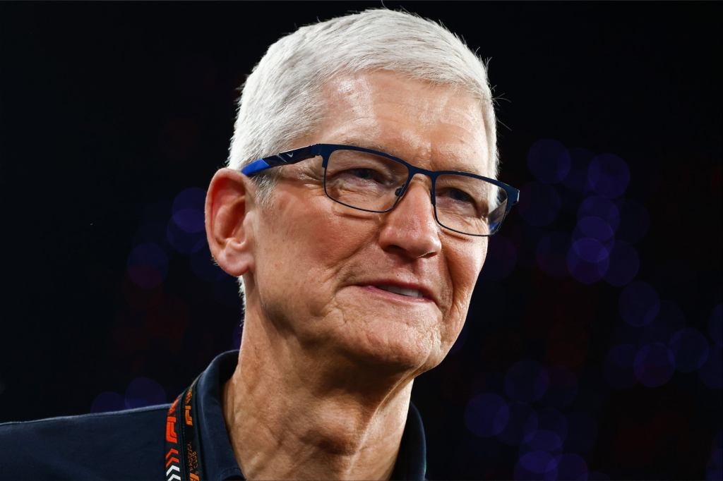 How Much 8 Top CEOs Got Paid in 2024: JPMorgan, Disney