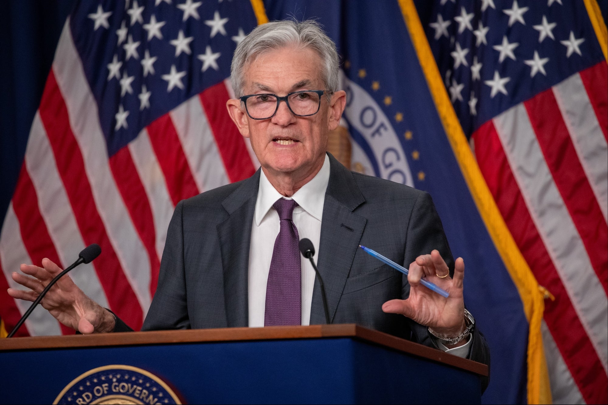 Jobs Report Shows 'Robust' But 'Frozen' Labor Market: Expert