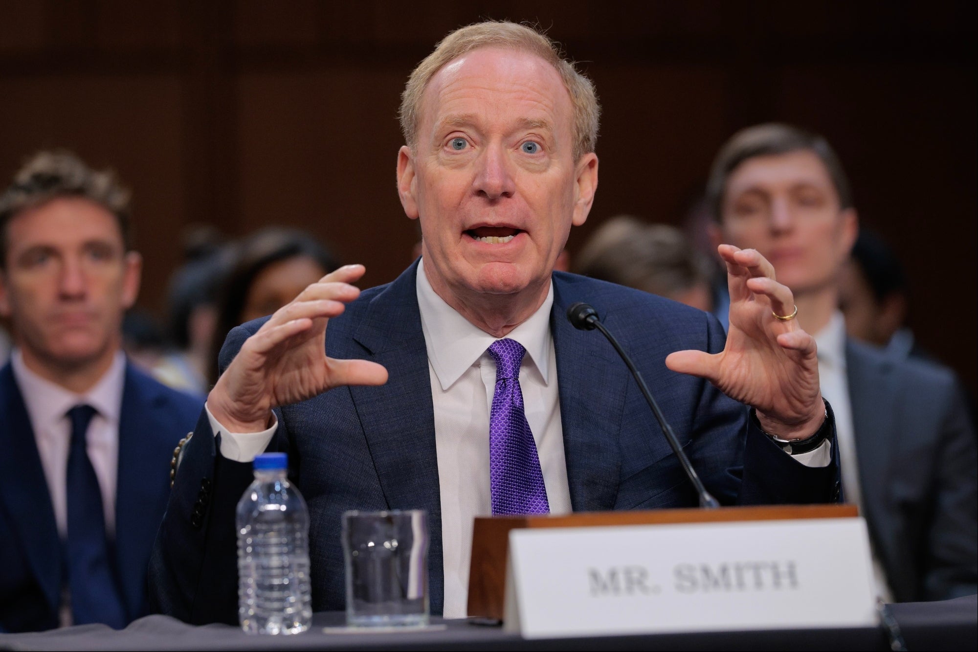 Microsoft Prohibits Employees From Using DeepSeek AI App