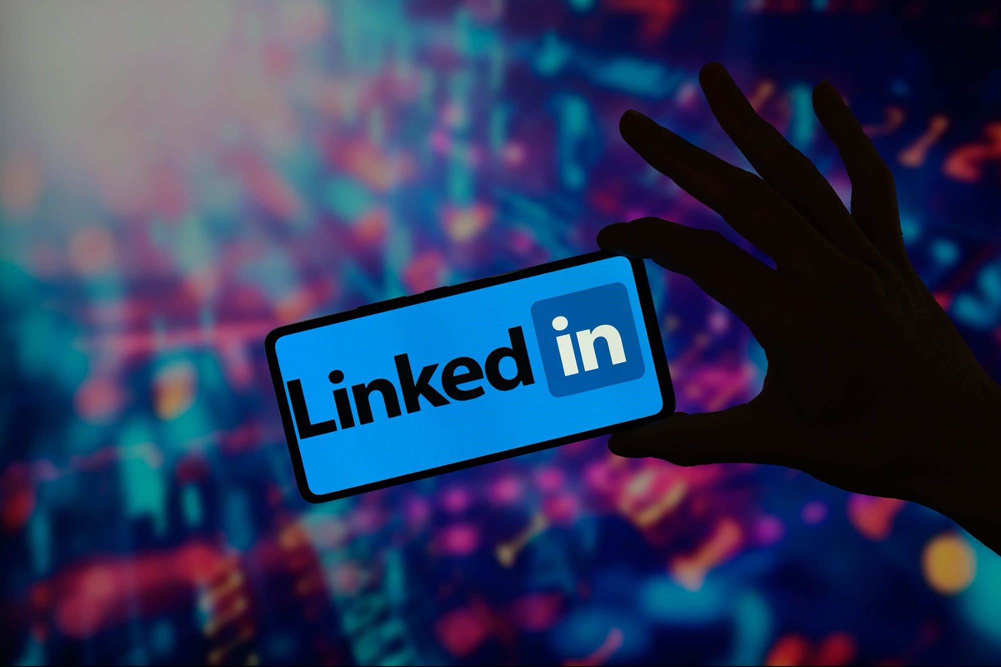 Expert Shares How to Grow Your LinkedIn Audience 10x