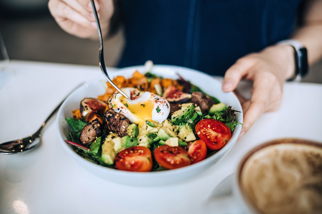 Calories Don’t Cut It. Here's How Entrepreneurs Should Really Eat
