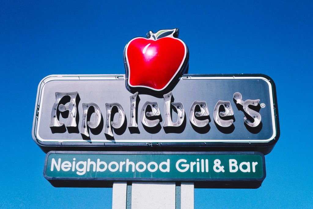 He Bought 8 Applebee's and Built a $1 Billion Franchise Empire